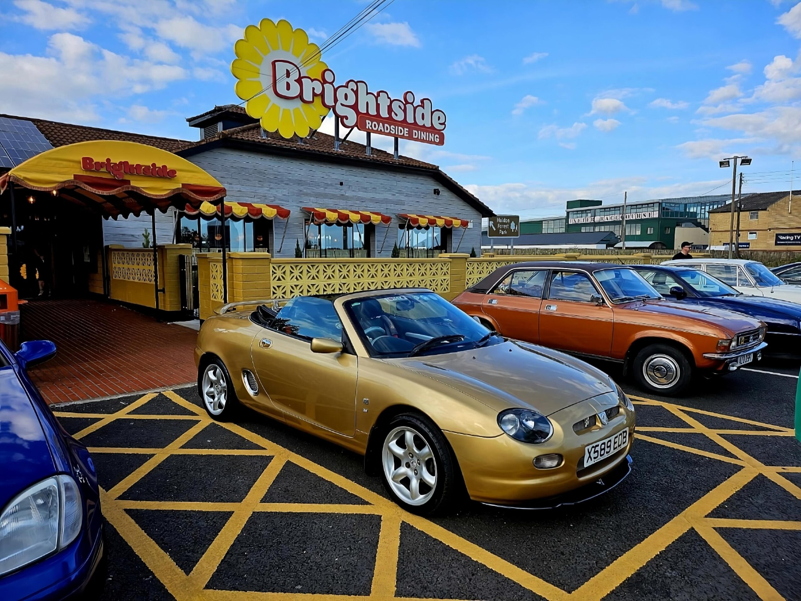 Brightside Classic Car Meet 10:09:25 - Teignbridge Classics